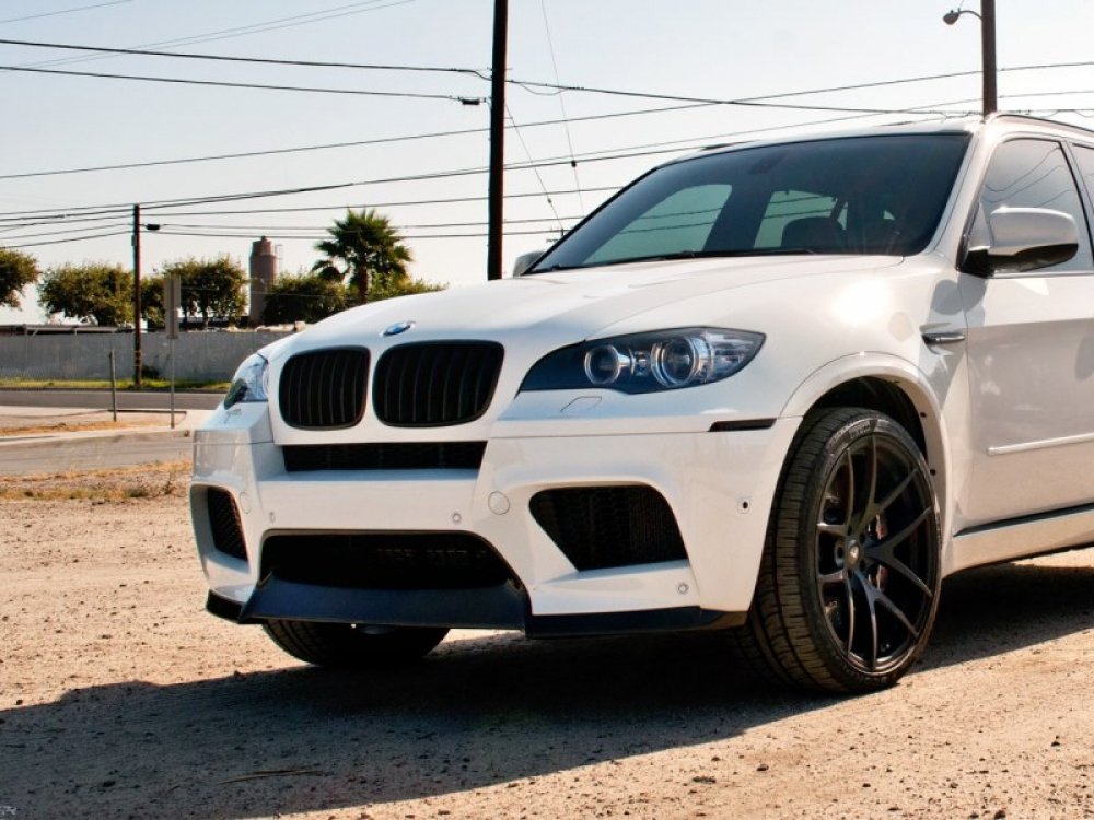 Купить накладка на передний бампер Vorsteiner для BMW X5 E70M в наличии